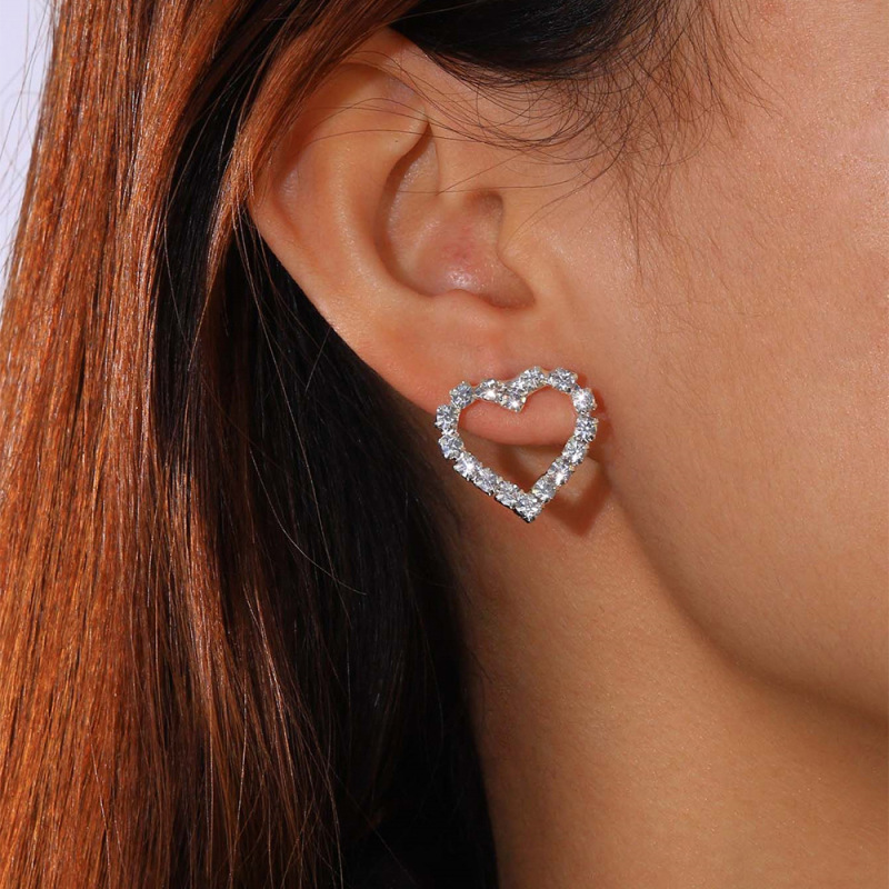 Wholesale Women S Fashion Simple Diamond Hollow Heart Earrings