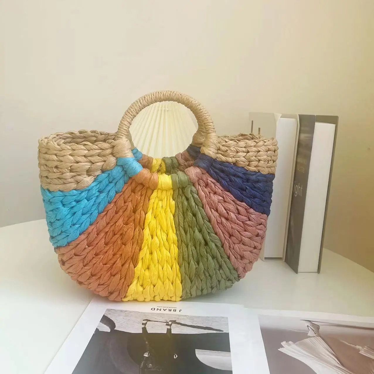 Wholesale Fashion Multicolor Semi-Round Woven Straw Handbag