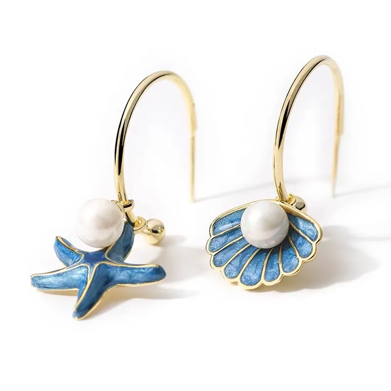 Wholesale Women Fashion Asymmetric Pearl Shell Earrings