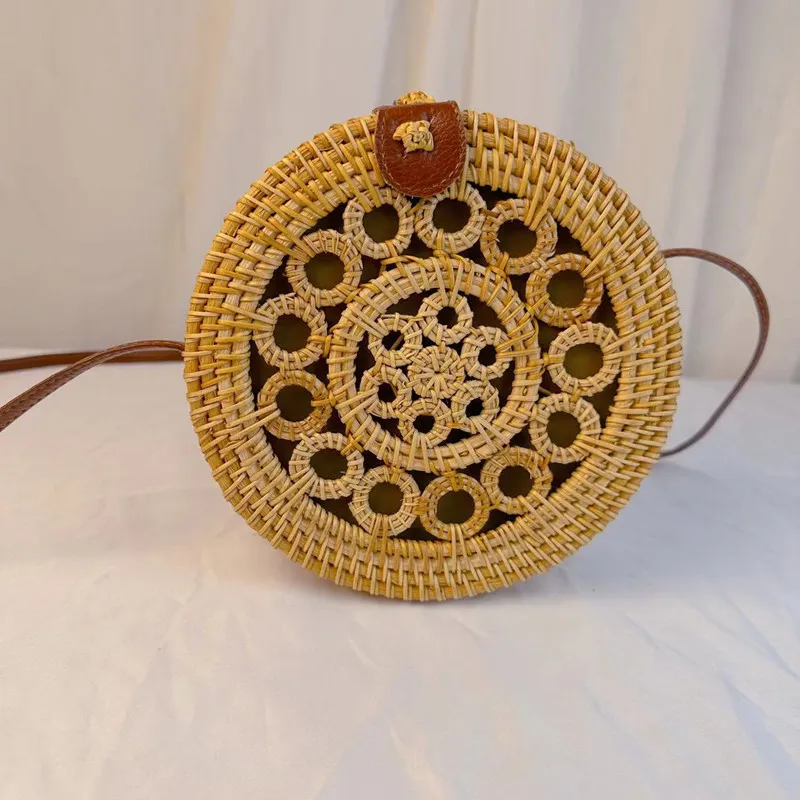 Wholesale Bohemian Style Vintage Woven Straw Round Bag