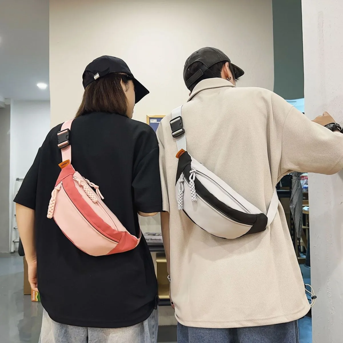 Wholesale Simple Neutral Casual Color Block Sports Crossbody Chest Bag