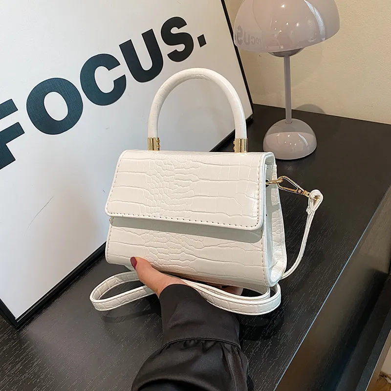 Wholesale Women Fashion Solid Color Square Crocodile Pattern Flap ...