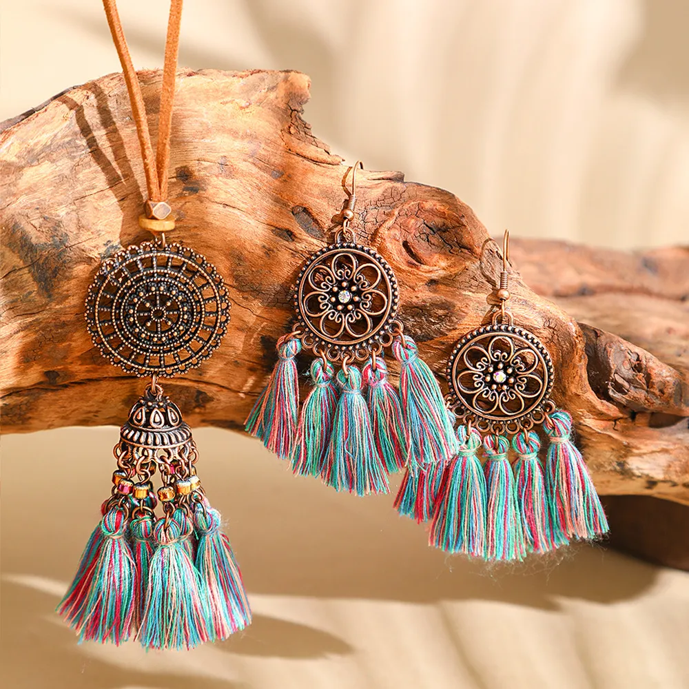 Wholesale Women Fashion Retro Boho Tassel Necklace Earrings Three-Piece Set